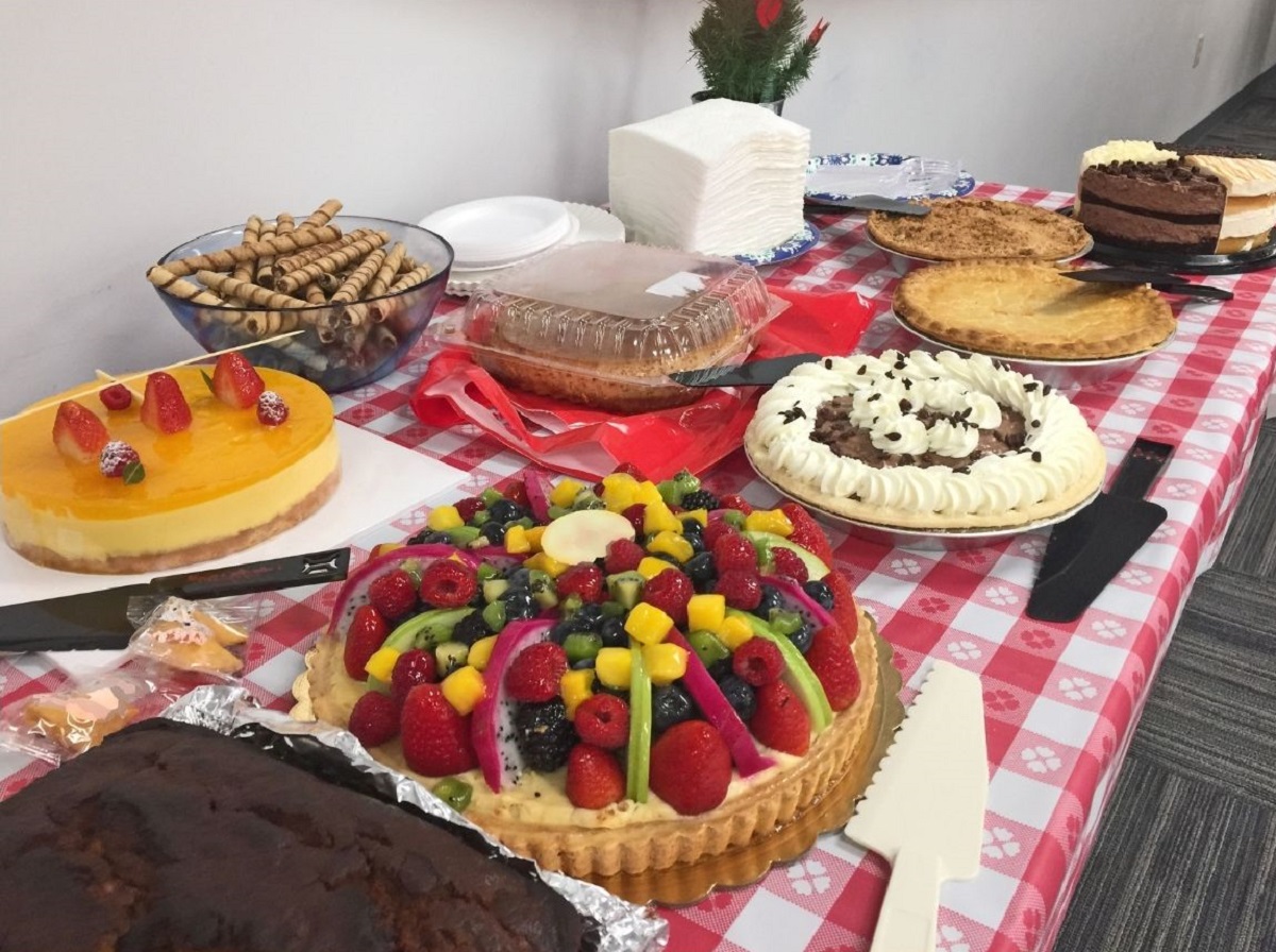 What Is A Funeral Repast? Quick Guide To Planning A Repass